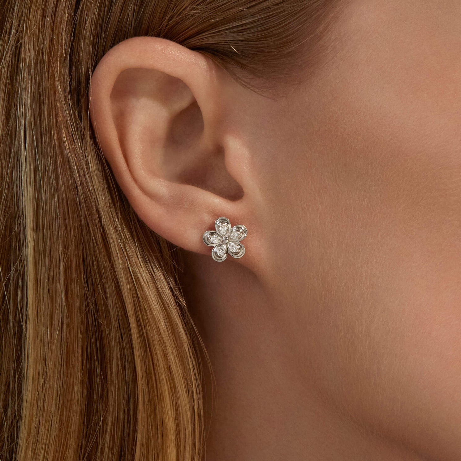Diamond Puff Daisy Studs – STONE AND STRAND