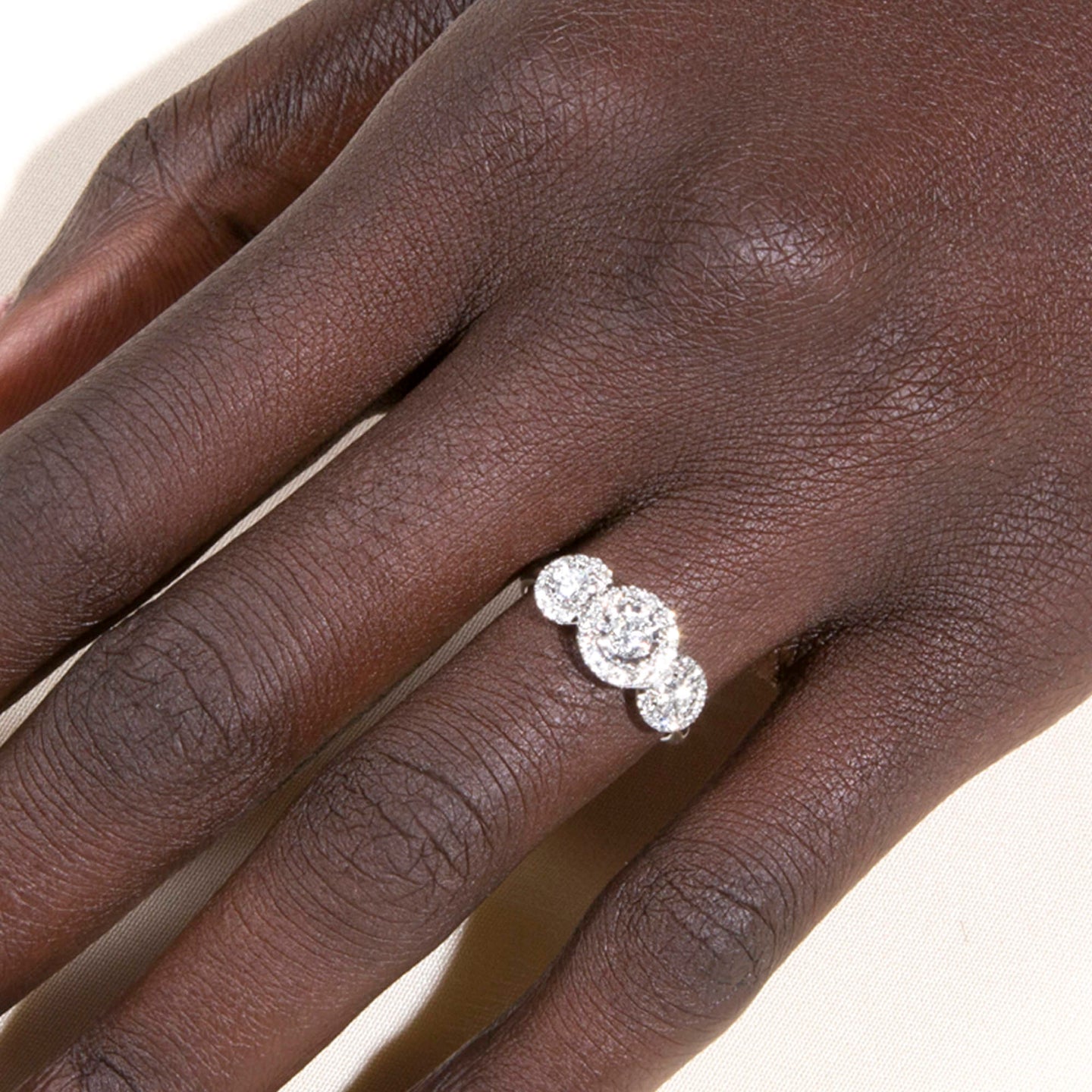 The Josephine Ring in White Gold – STONE AND STRAND
