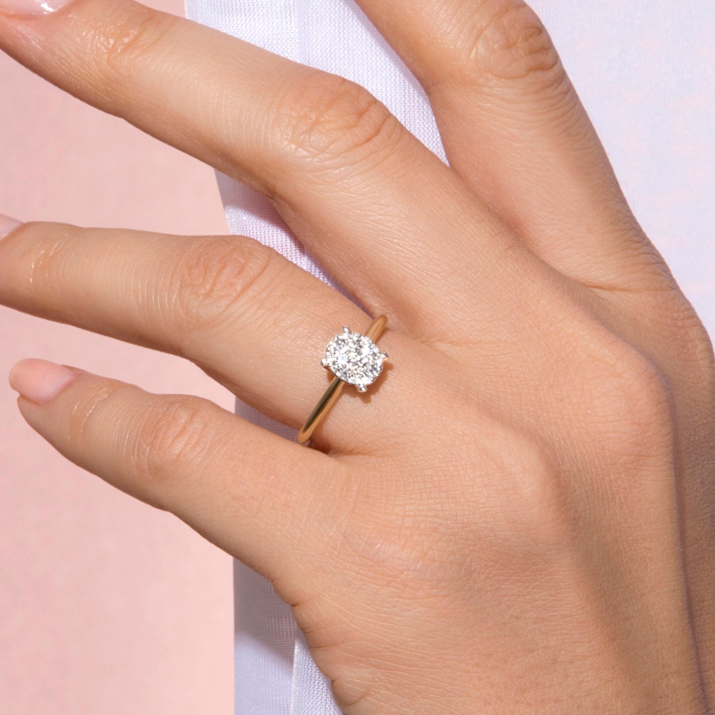 The Sophia Ring in Yellow Gold – STONE AND STRAND